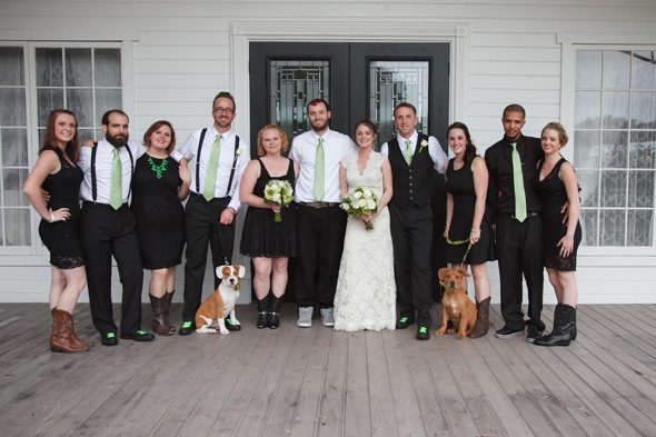 Rustic Chic Wedding With Green Details — Pretty My Party