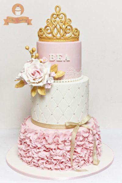 13 Amazing Princess Cake Ideas - Pretty My Party