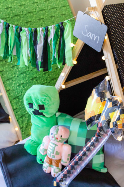 Minecraft Sleepover Teepee Party - Pretty My Party
