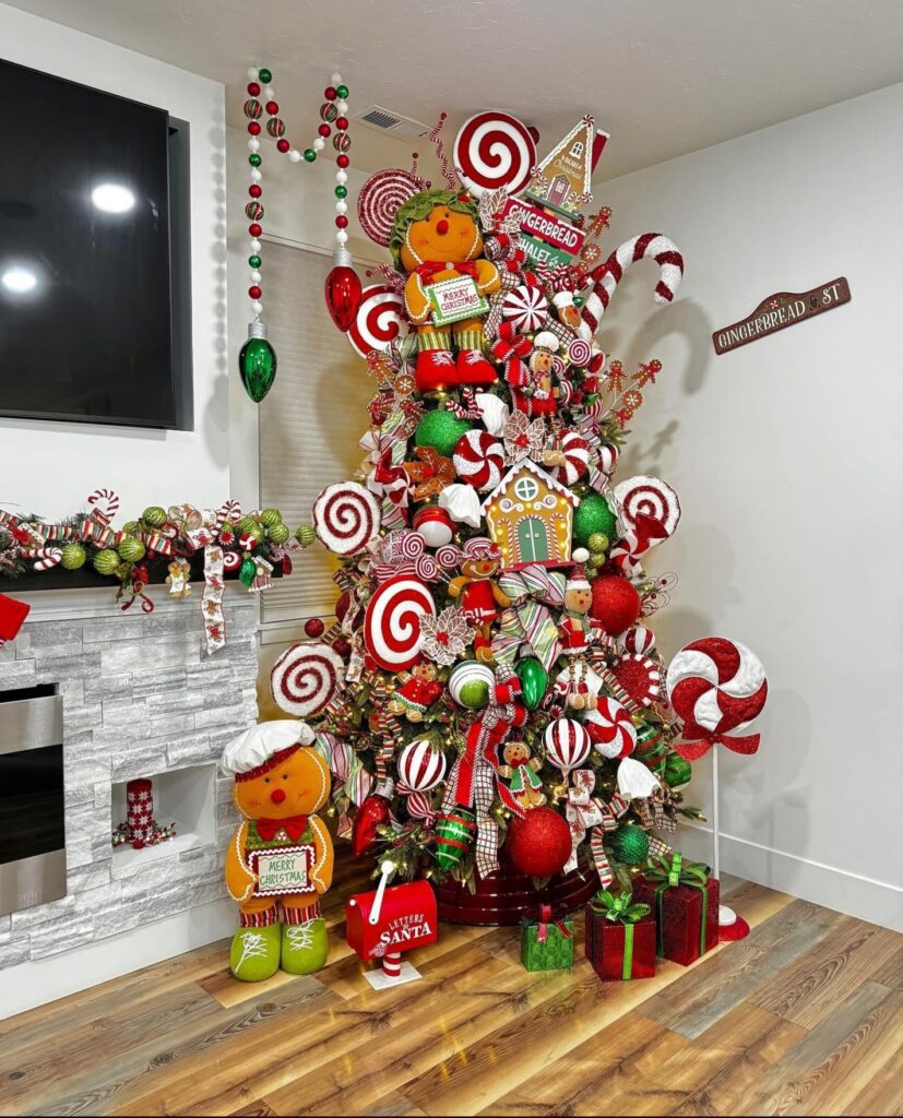 19 Most Creative Kids Christmas Trees - Pretty My Party