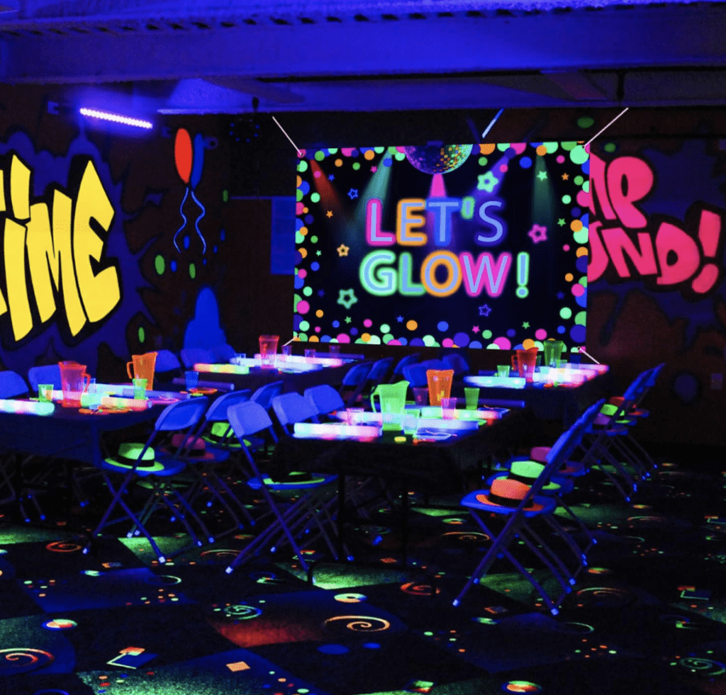 21 unique party themes for adults - Pretty My Party